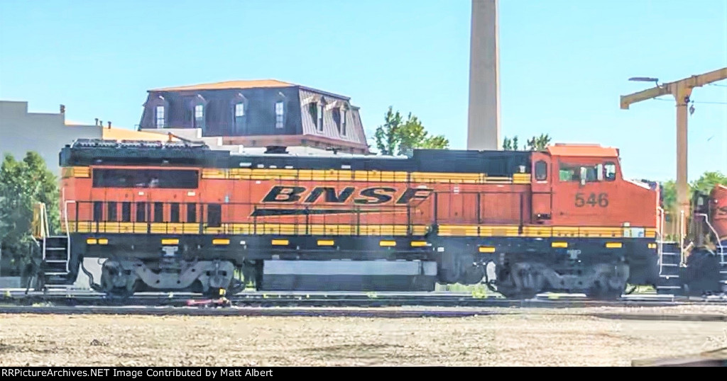 BNSF 546